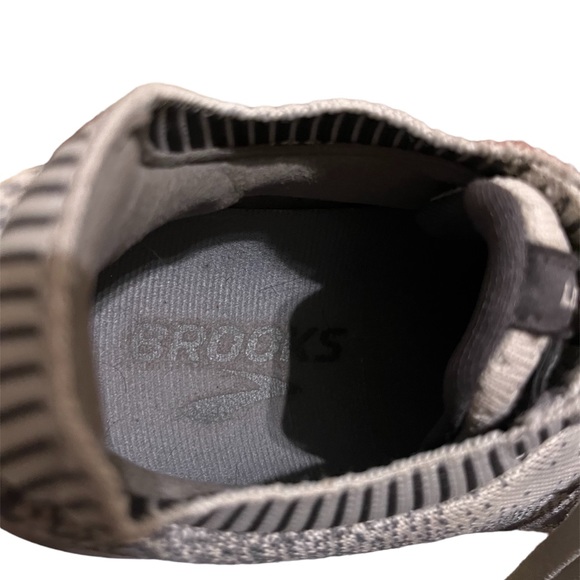 Brooks | Shoes | Brooks Gray And Purple Size 85 Medium Womens Sneakers ...